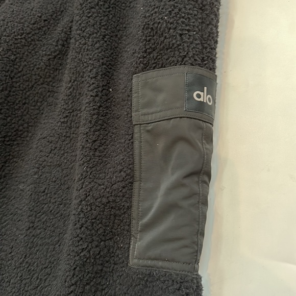 ALO Yoga | Pants & Jumpsuits | Alo Yoga High Waist Fleece Sweatpants L ...